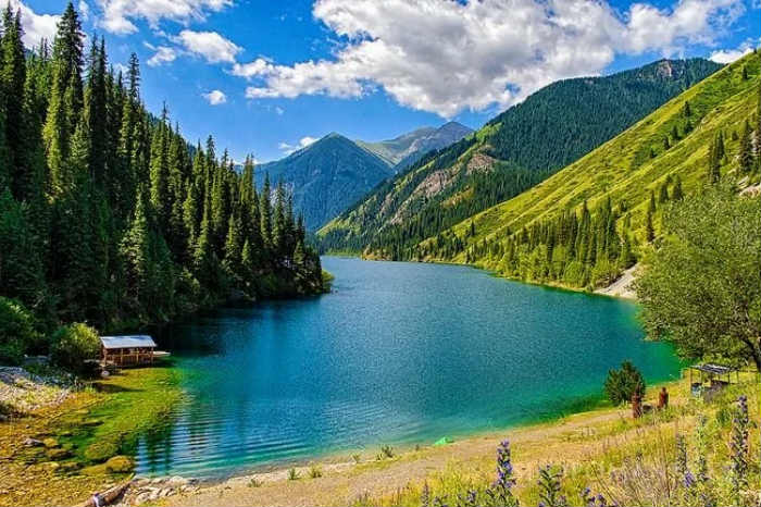 Kolsai Lakes and Lake Kaindy’s Sunken Forest | Caravanistan