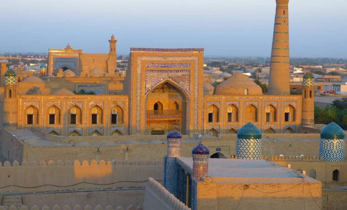 Women only tour in Uzbekistan | Caravanistan